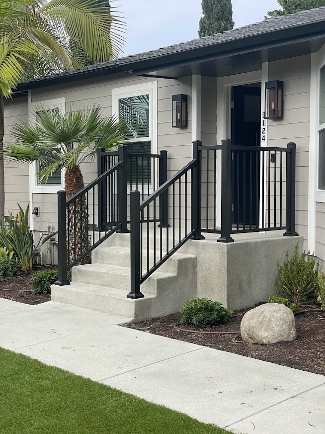 Aluminum Railing System Escondido CA | West Coast Railing